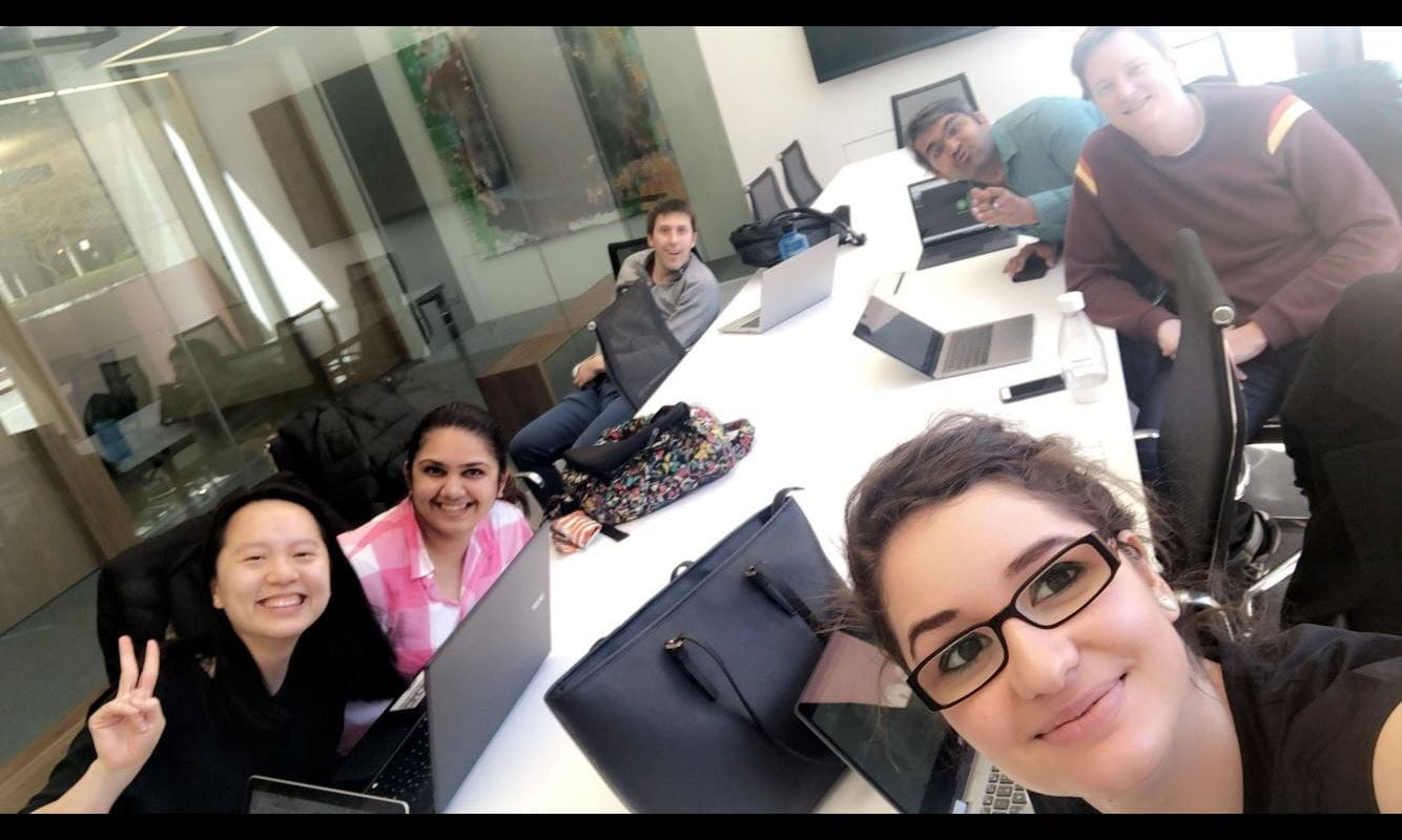 Entrepreneurial Profile: Lavie Laundry | The University of Chicago ...