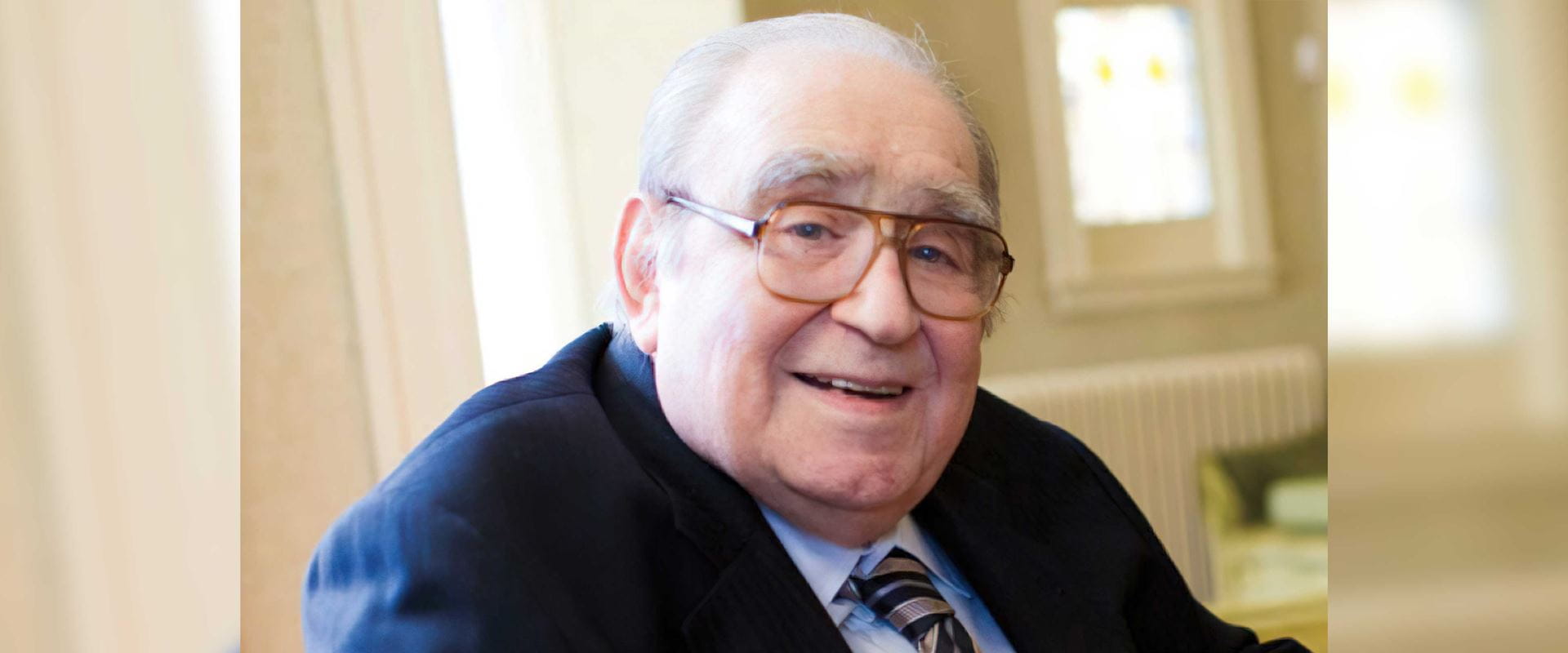 How Simon Kuznets Codified Modern Economic Growth | Chicago Booth Review