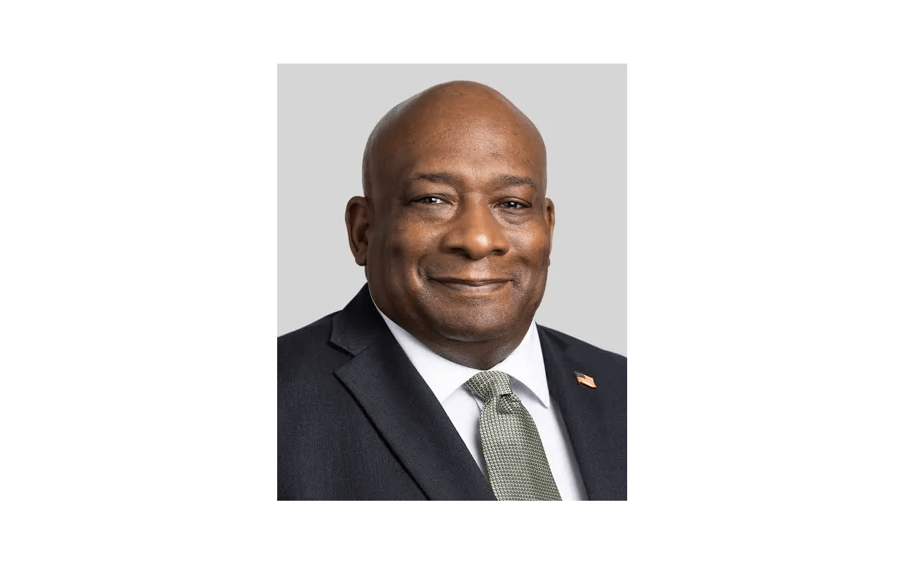 Charles Hooper - Executive Education | Chicago Booth